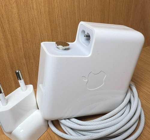 Apple блок питания 61W