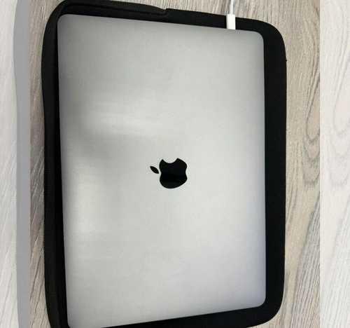 Apple macbook air 13 M1 8gb 256