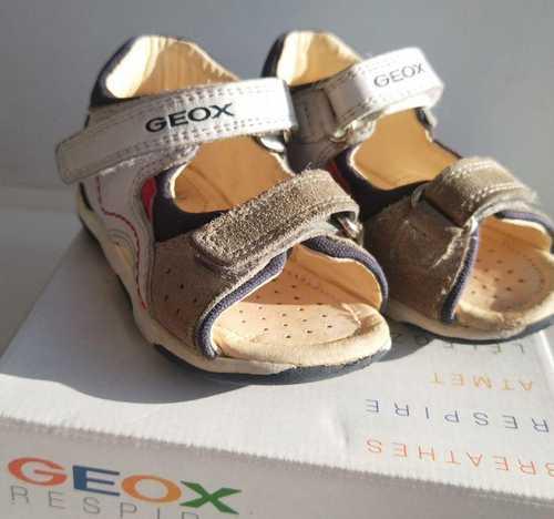 Сандалии ремешковые Geox размер 21