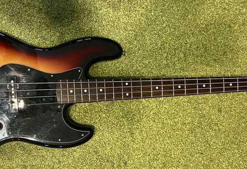 Squier Jazz Bass by Fender (Made In Japan)
