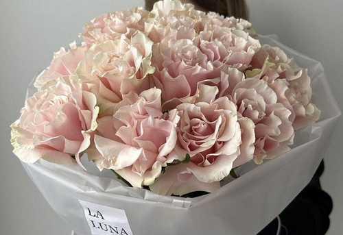 Французские нежно-розовые розы 15 штук