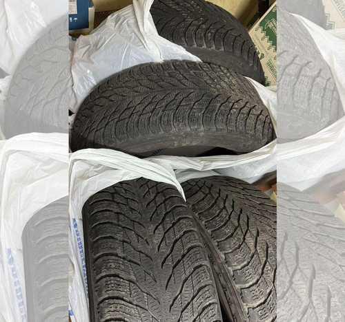 Nokian Tyres Hakkapeliitta R3 SUV 255/55 R20