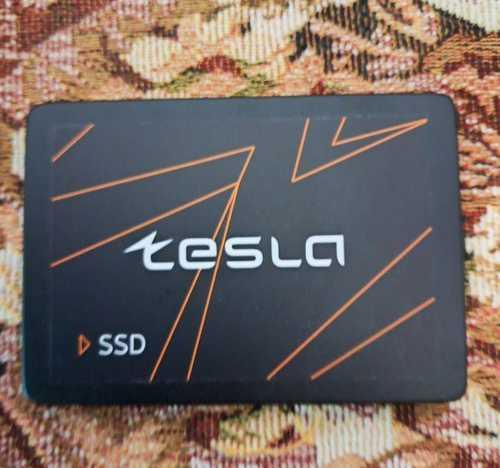 SSD 1 Tb tesla Новая