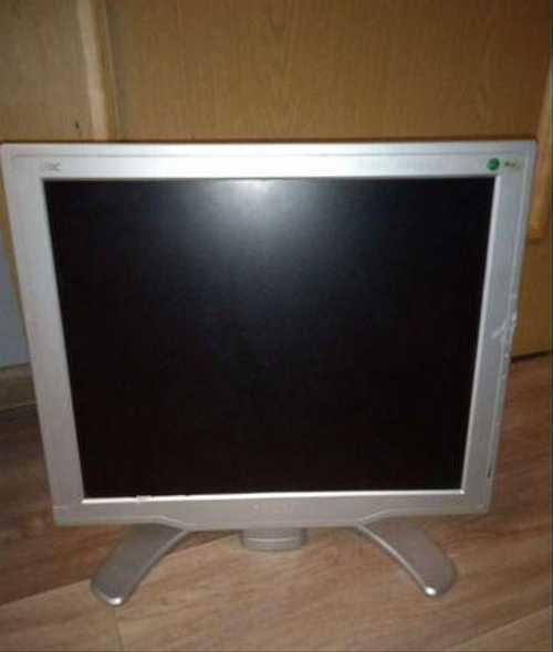 Монитор Philips 17"