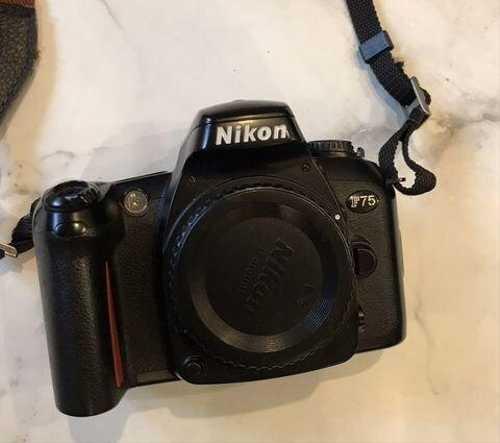 Фотоаппарат Nikon F75 (тело)