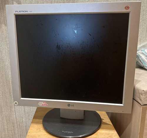 Монитор LG flatron L1730S