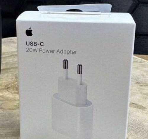 Блок быстрой зарядки 20W на iPhone 1:1 оригинал