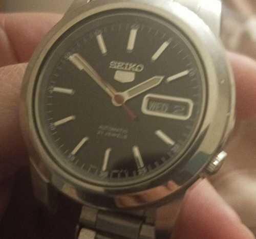 Мужские наручные часы seiko 5 automatic