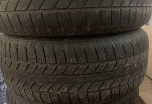 Goodyear Wrangler HP All Weather 255/60 R18