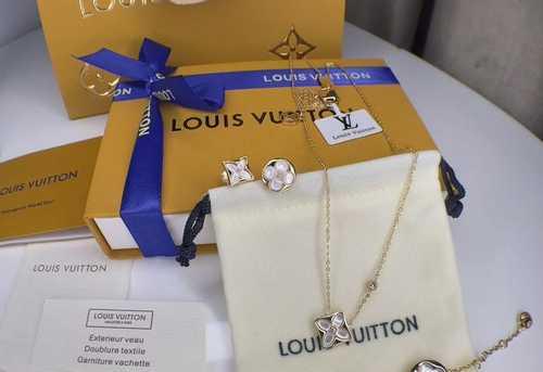 Комплект браслет колье серьги Louis vuitton