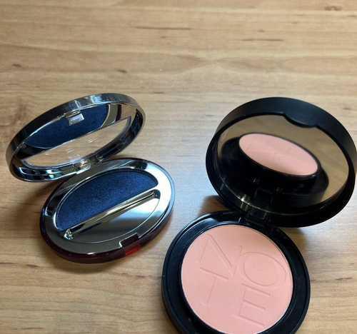 Румяна Note, тени Clarins