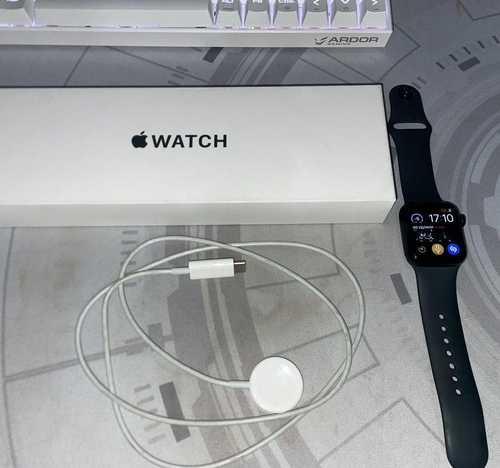 Apple Watch SE gen 2 2023 40mm