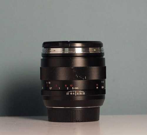 Carl Zeiss Makro-Planar 50mm f/2.0 ZE (Canon EF)
