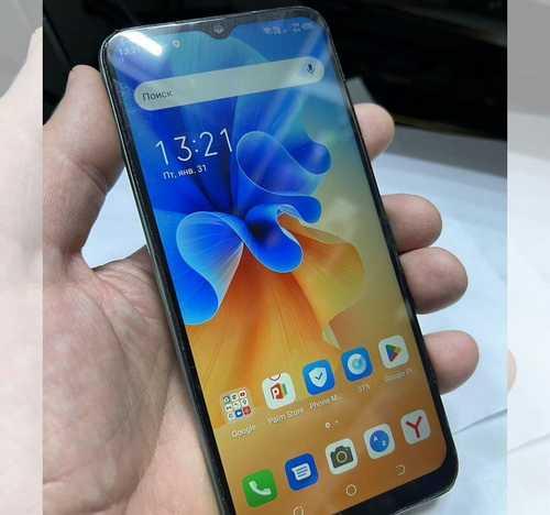 TECNO Spark 7, 2/32 ГБ