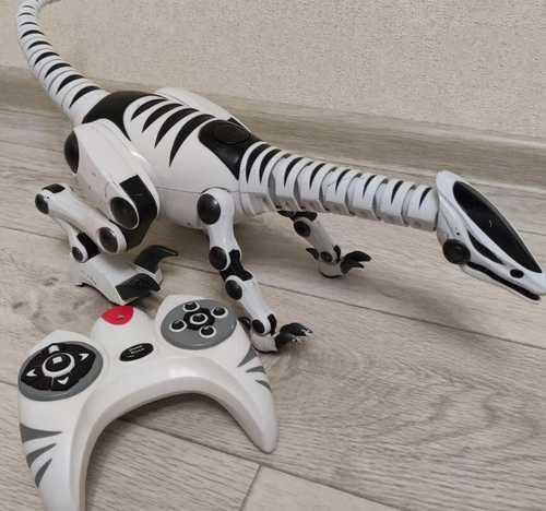 Робот WowWee Roboreptile, белый