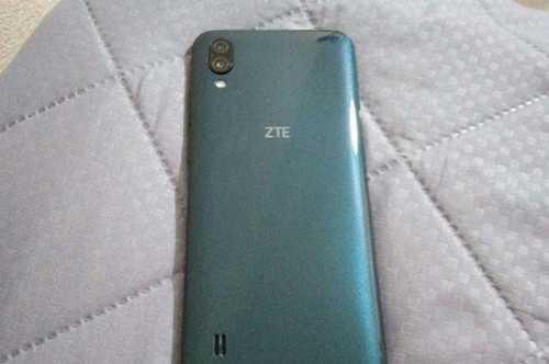 Телефон ZTE А5 2020RU