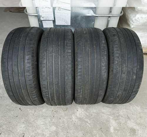 Michelin Pilot Sport 4 SUV 235/55 R19