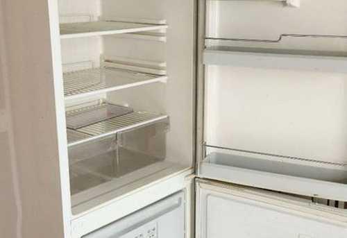Холодильник на запчасти bosch