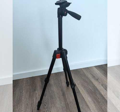 Компактный штатив manfrotto