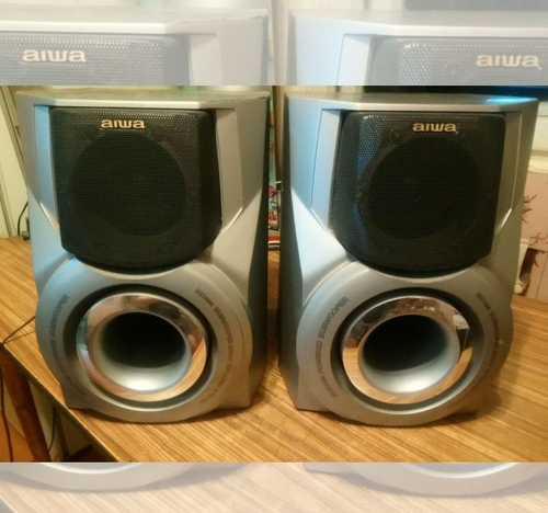 Колонки Aiwa 555 от муз. центра