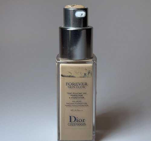 Dior forever skin glow 2.5 n