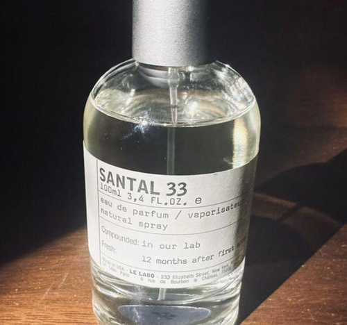 Le labo santal 33