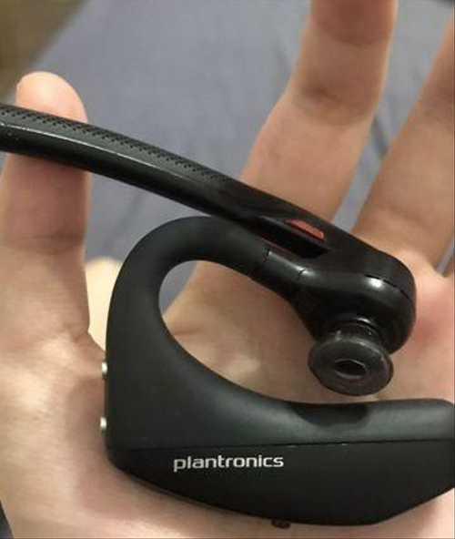 Bluetooth гарнитура plantronics voyager 5200 UC