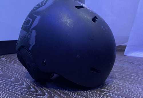 Горнолыжный шлем R.E.D