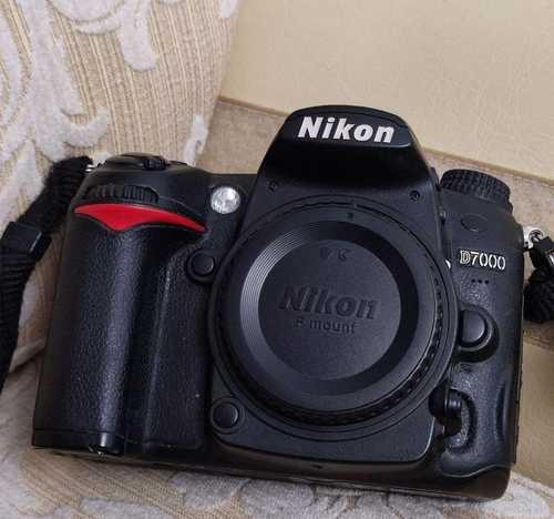 Фотоаппарат Nikon D7000 body (651)