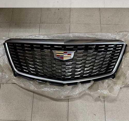 Решетка радиатора для Cadillac XT5 2016