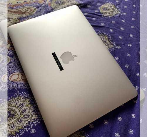 Apple macbook 15 pro A1398