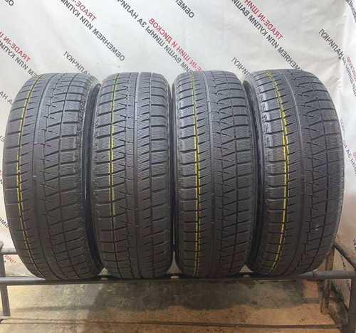 Bridgestone Blizzak Revo GZ 215/60 R17 93N