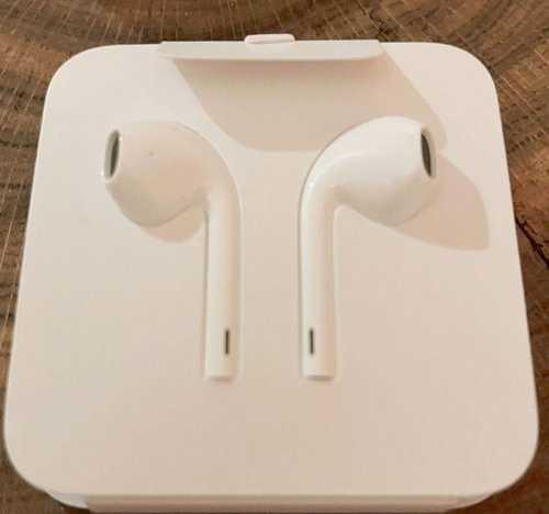 Наушники apple earpods lightning