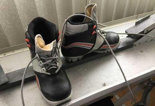 Лыжные ботинки детские Alpina 31 размер NNN