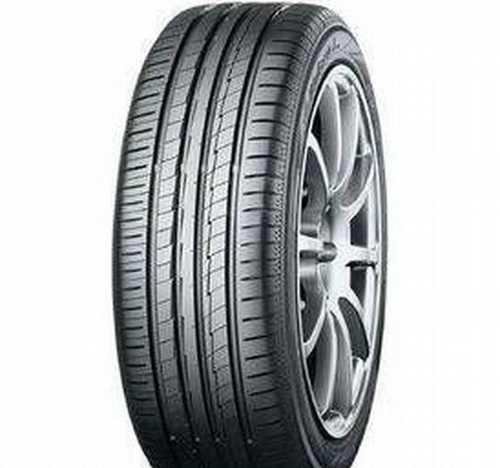 Yokohama BluEarth-GT AE51E 215/45 R17