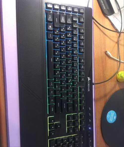 Игровая клавиатура Corsair K55