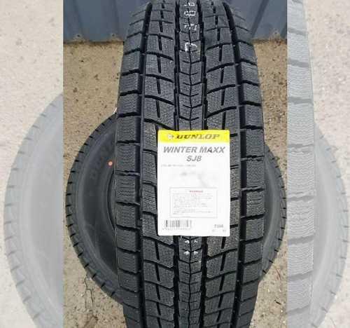 Dunlop Winter Maxx SJ8 215/65 R17 103R