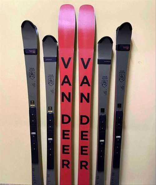 Горные лыжи VAN deer SL FIS WC