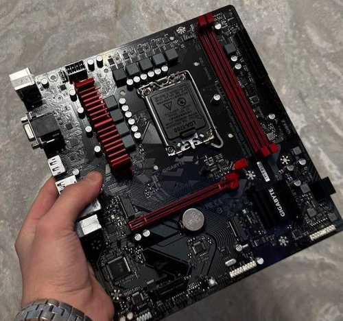 Материнская плата Gigabyte B760M Gaming DDR4