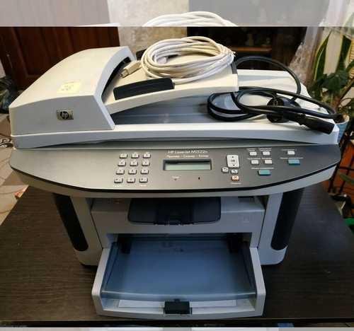 Мфу HP laserjet M1522n