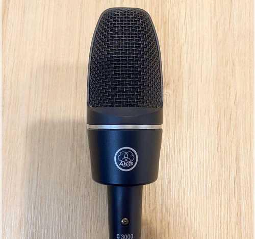 Студийный конденсаторный микрофон AKG C3000