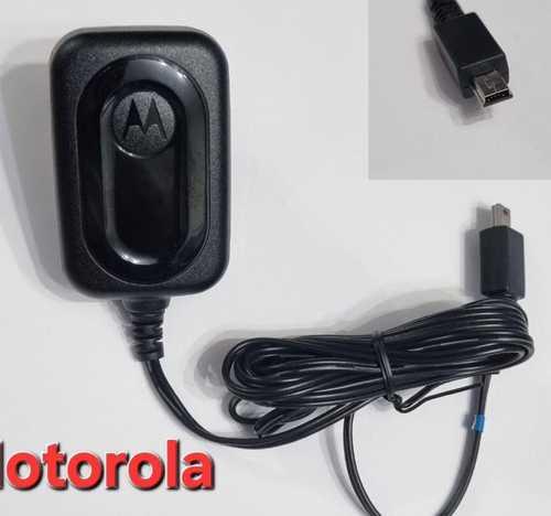 Зарядка для сотового телефона Motorola V3