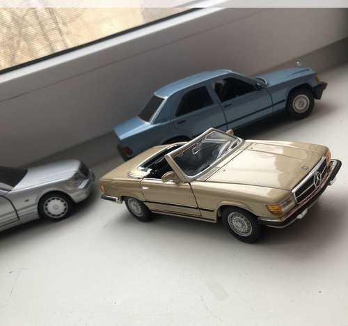 Модель автомобиля mercedes 450sl 1:32