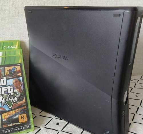 Xbox 360 S console