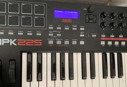 Akai mpk 225