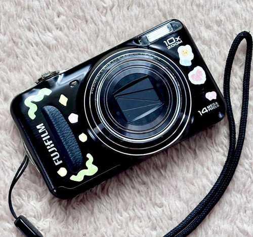 Y2k фотоаппарат Fujifilm FinePix T210