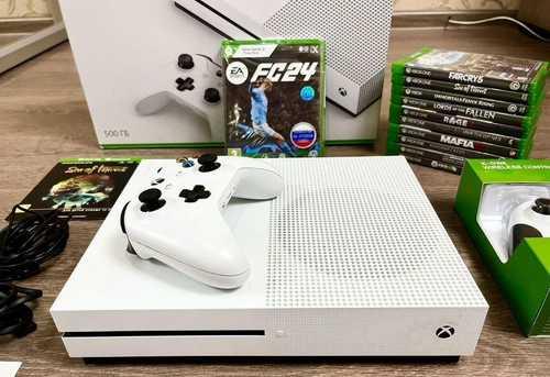 Xbox One S + 2 джойстика + 450 игр