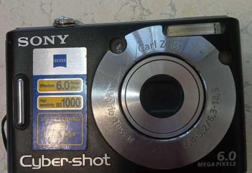 Компактный фотоаппарат,Sony