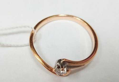 Золотое кольцо с бриллиатом