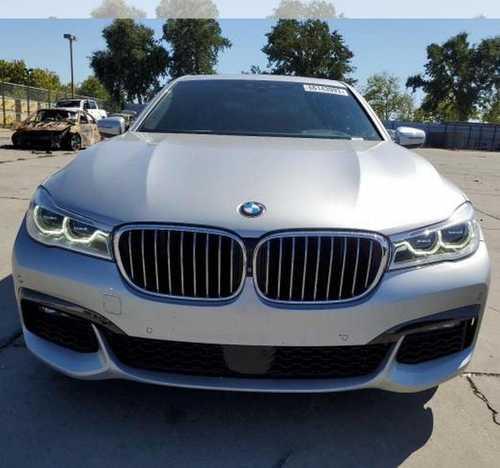 Разборка BMW 7 G11/G12 дизель В57D30 на запчасти